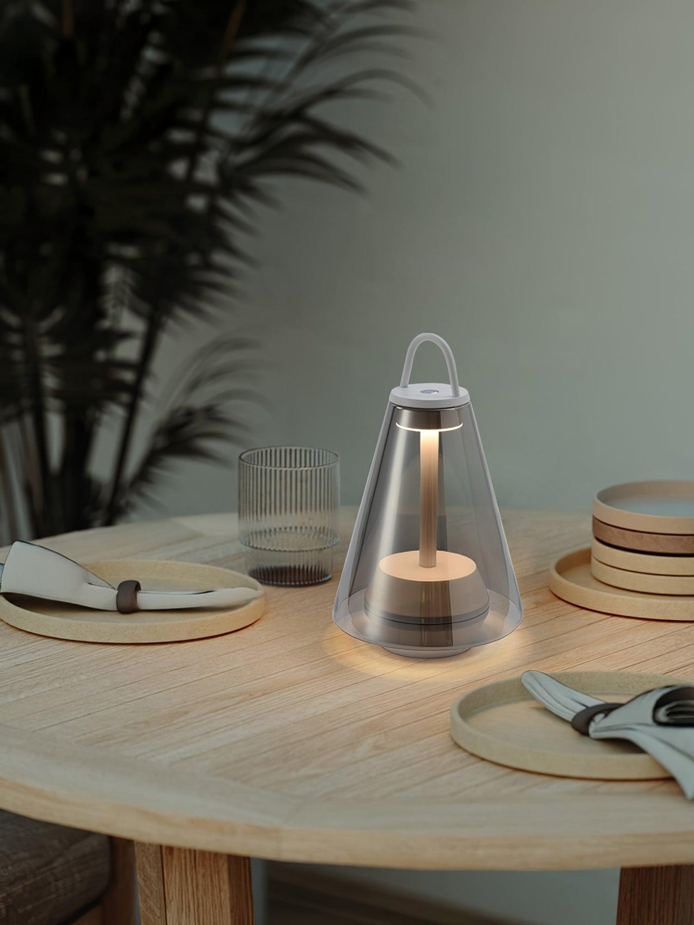 Shuttle Built-in Battery Table Lamp– YOVINO
